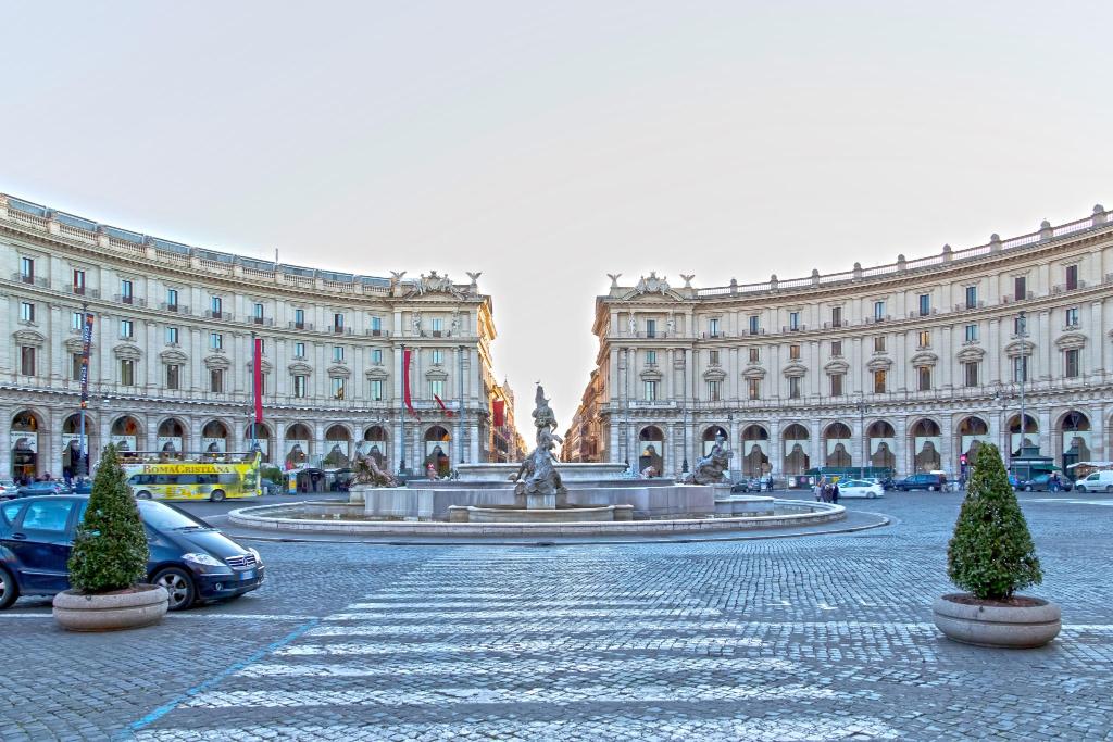 The St. Regis Grand Hotel, Rome, Italy - Booking.com