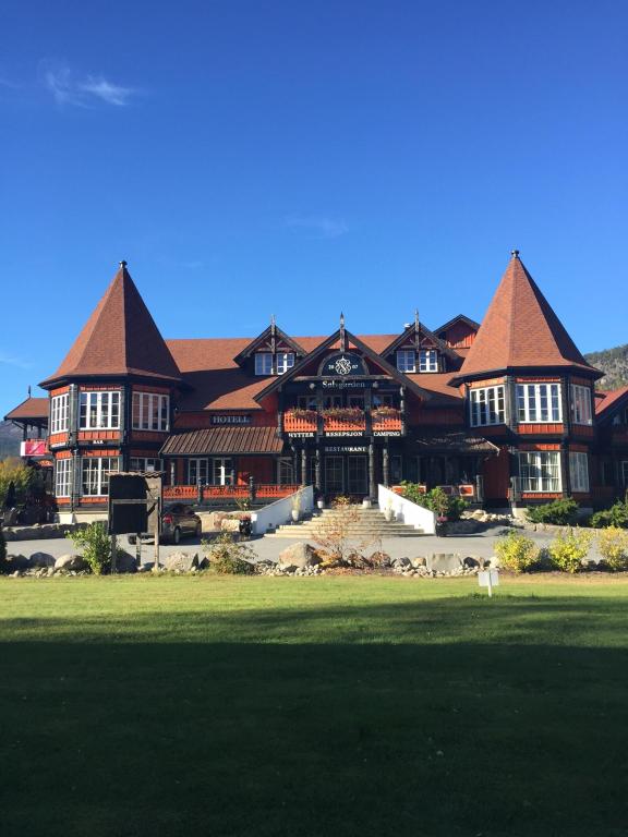 Sølvgarden Motell, Rysstad, Norway - Booking.com