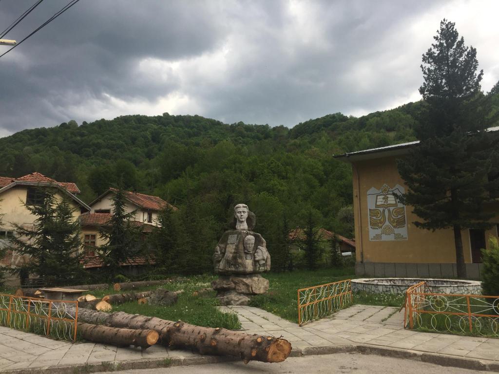 Balkan Hotel, Chiflik, Bulgaria - Booking.com