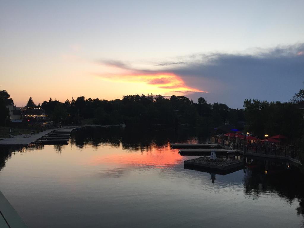 Deerhurst Resort, Huntsville, Canada - Booking.com