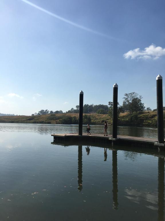 Golf Club Motor Inn, Wingham, Australia - Booking.com