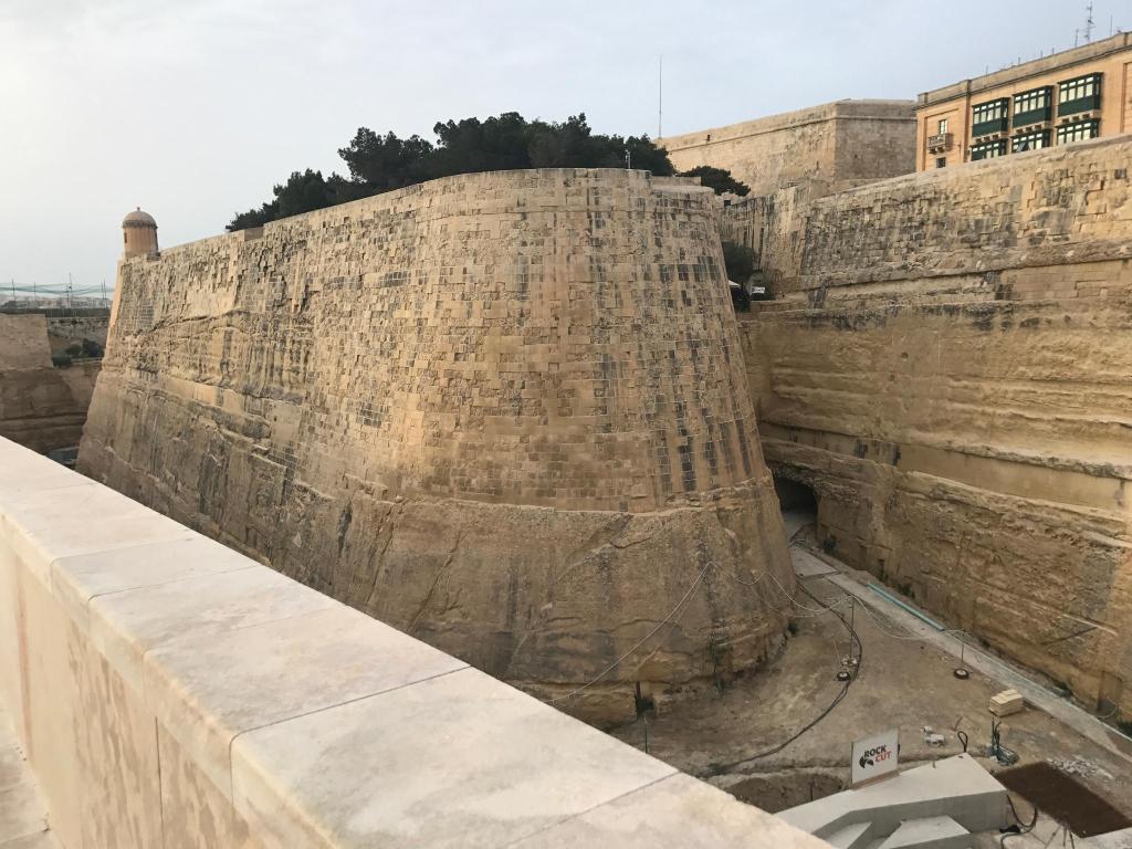 Grand Hotel Excelsior, Valletta, Malta - Booking.com