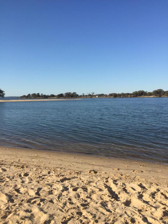 Campground Riverside Cabin Park, Eaton, Australia - Booking.com